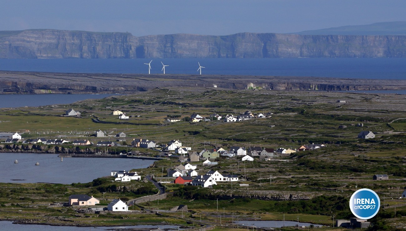 Building Knowledge of the Energy Transition in Remote Communities